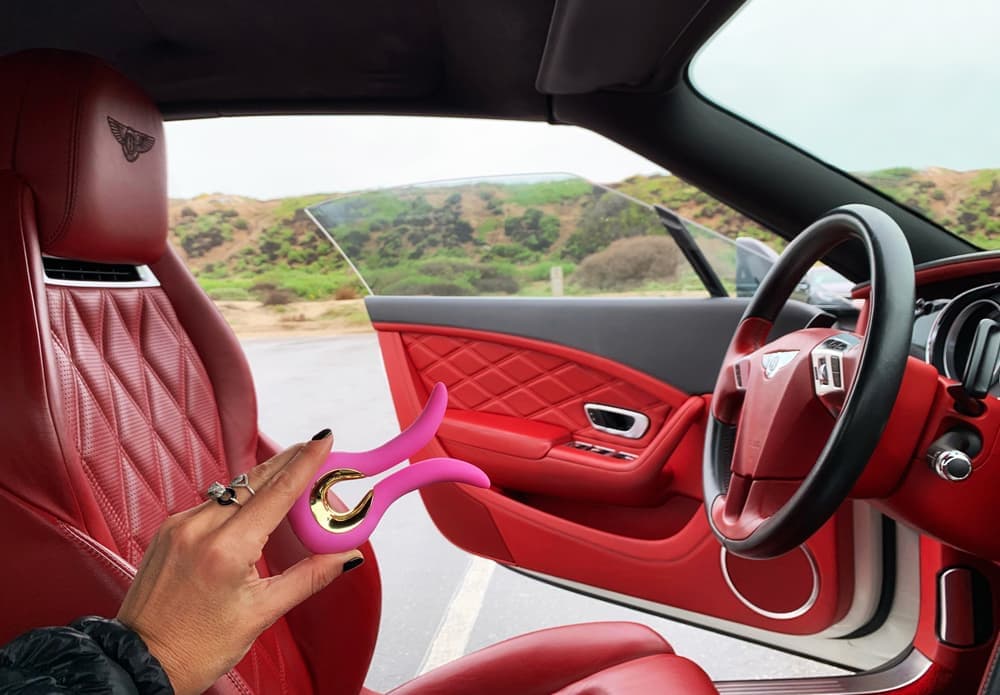 Универсальный мини-вибратор Gvibe Mini, 10.5 см купить в секс шоп в ...